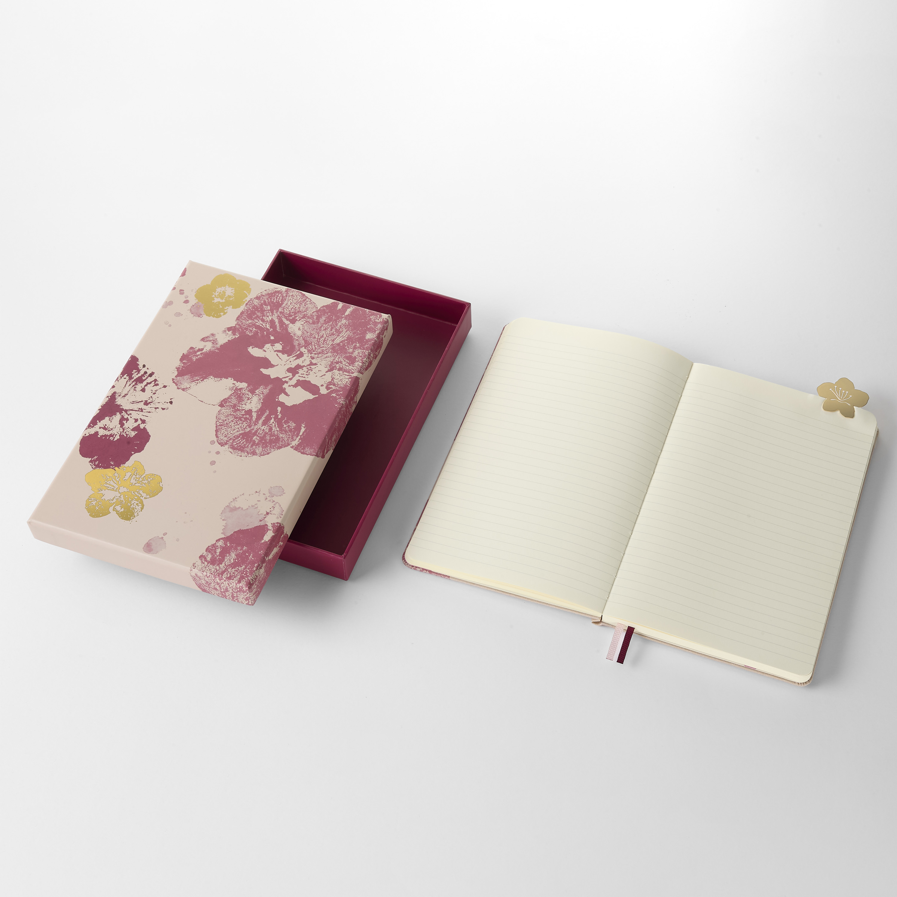 Notebooks with Cover, Color and Size Alternatives | Moleskine